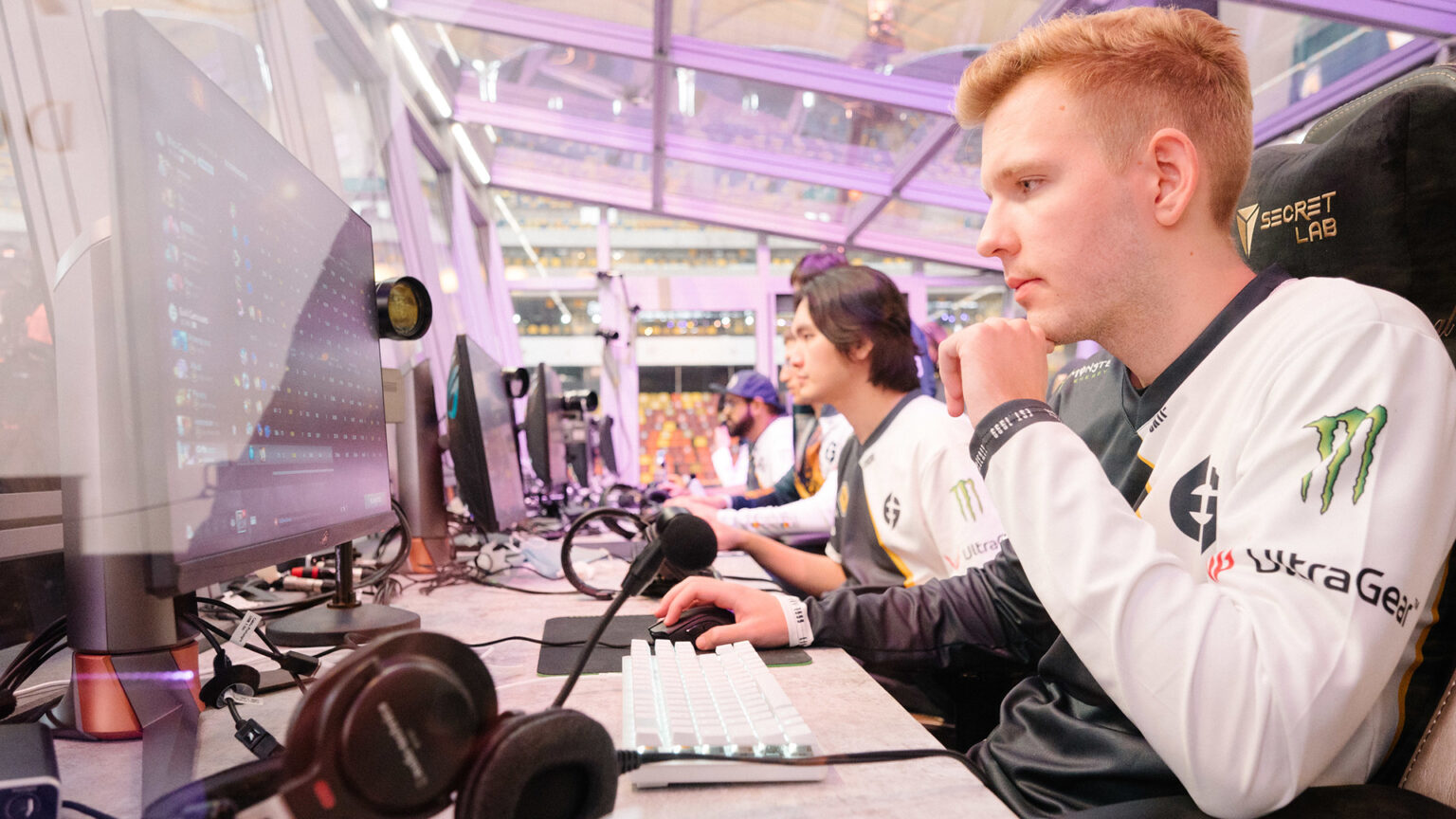 Gabbi leaks Fnatic, Evil Geniuses, and Team Secret 2022 DPC rosters | ONE Esports