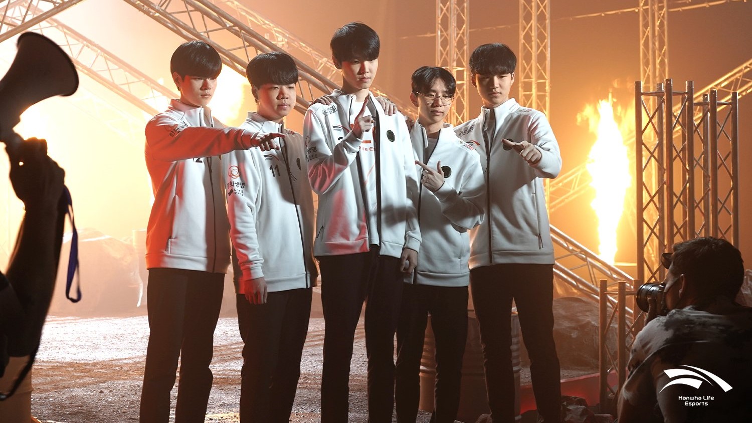 2021 LCK offseason roster change tracker: Players, coaches, and ...