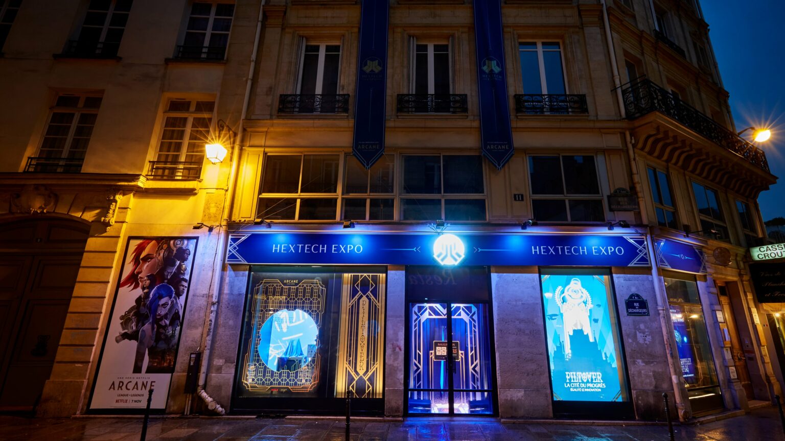 First-ever Hextech Expo lets you view and interact with Piltover ...