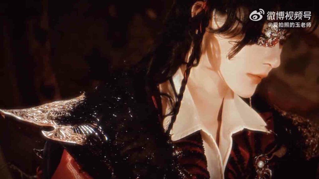 Heaven Official's Blessing Hua Cheng cosplay is so supreme | ONE Esports