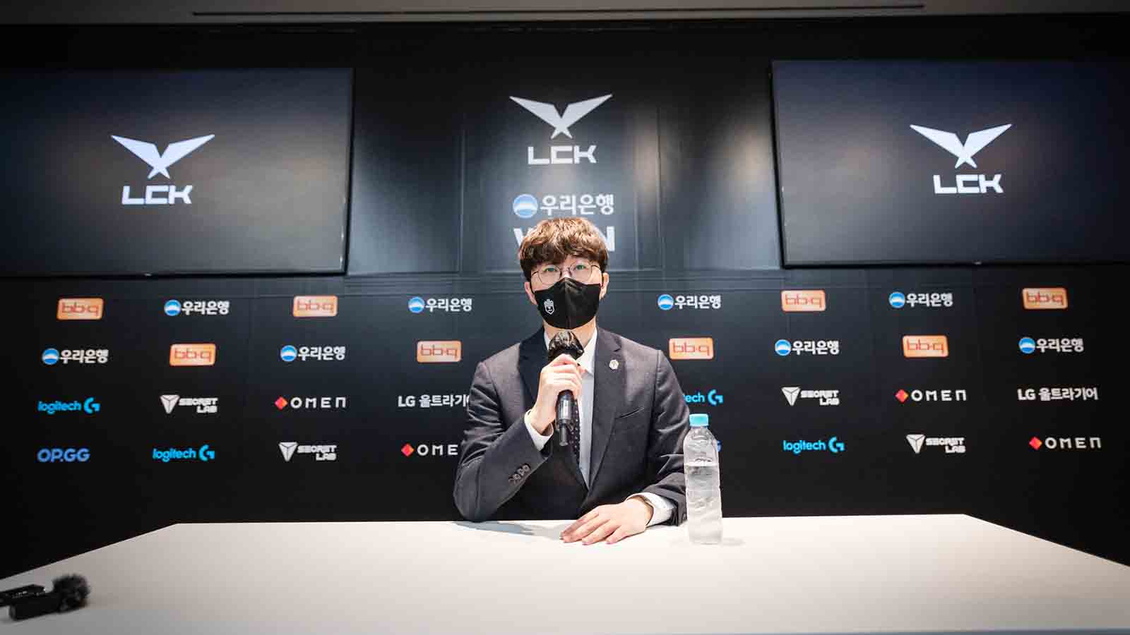 DWG KIA head coach Daeny details their struggles this year | ONE Esports