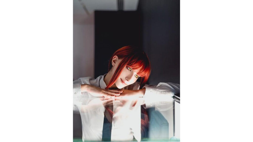 Knite's breathtaking Makima cosplay will rule your world | ONE Esports