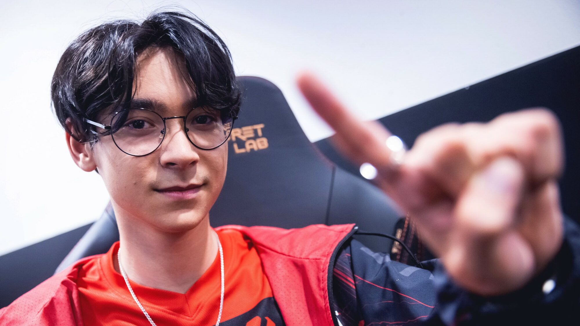 What sensitivity TenZ uses gets huge update with new record | ONE Esports