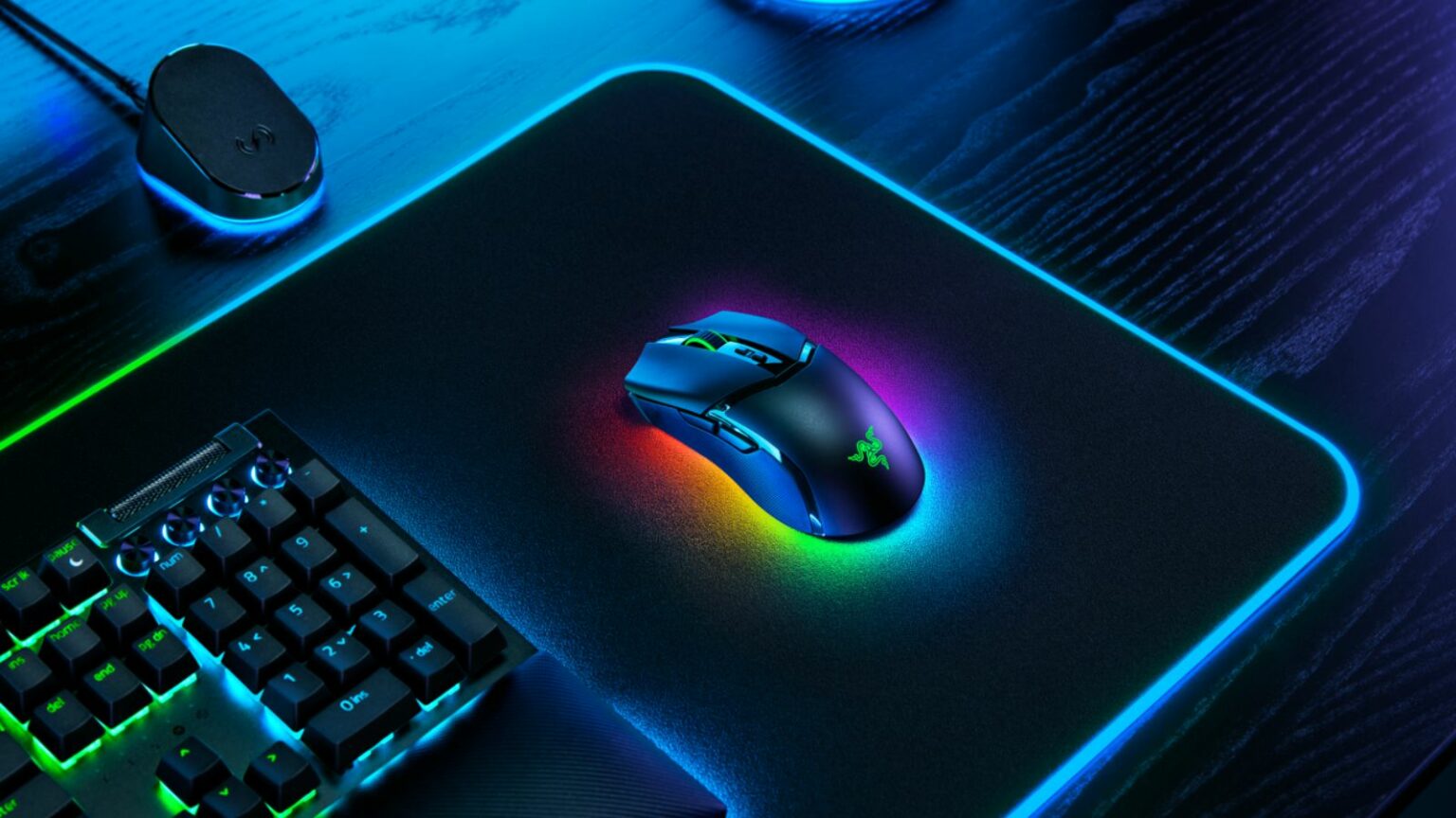 Razer Cobra is company's new symmetrical gaming mouse line | ONE Esports