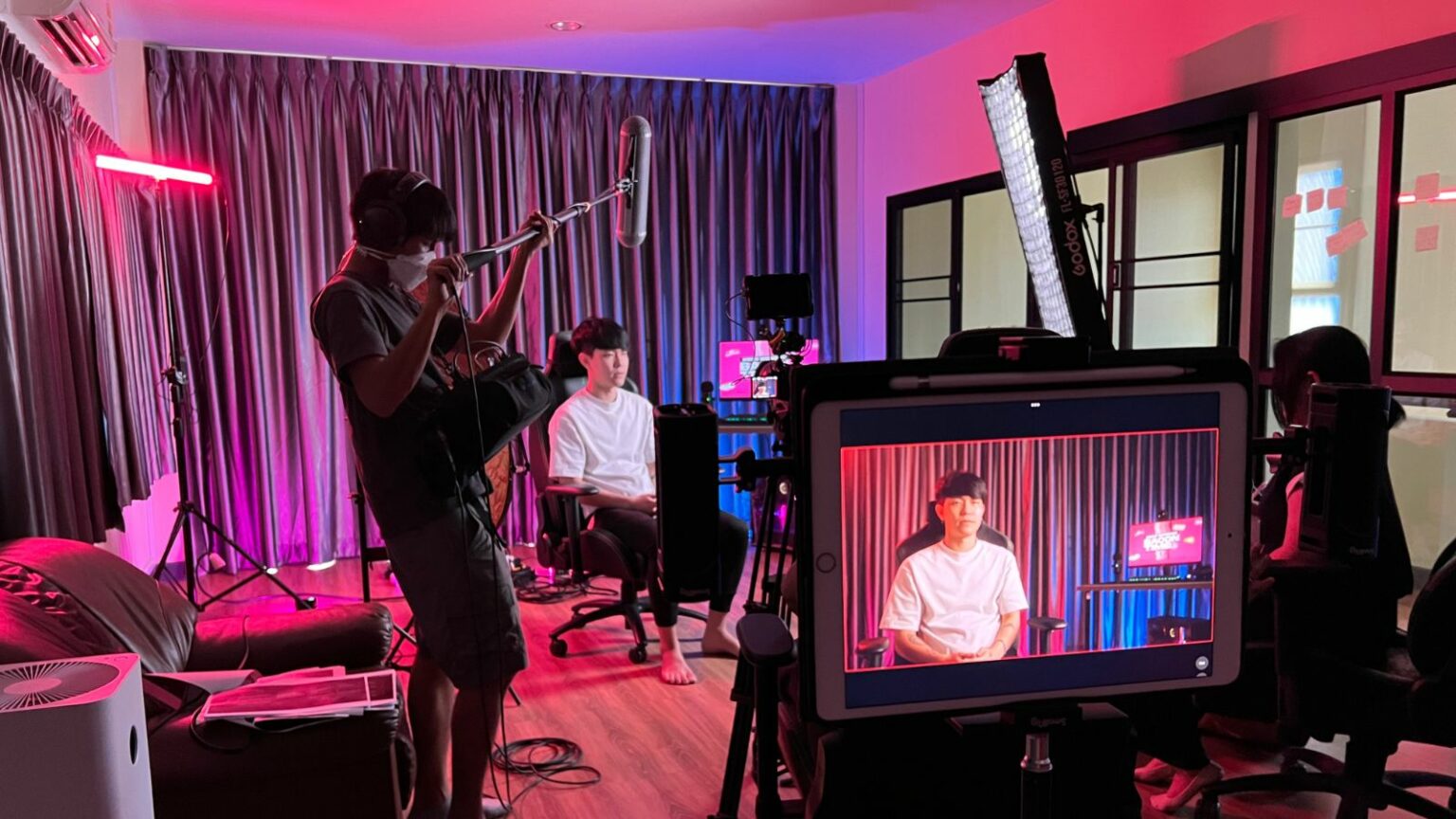 Omne by FWD and ONE Esports, partner for new mini-docu esports series ...