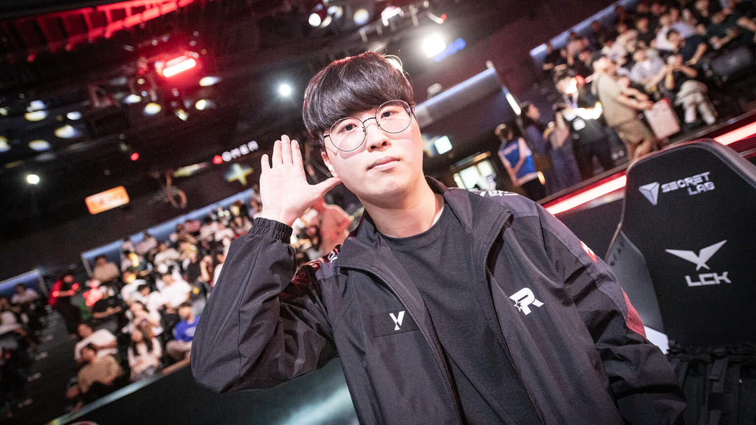 Kiin may not have gone pro if not for this bunch of friends | ONE Esports