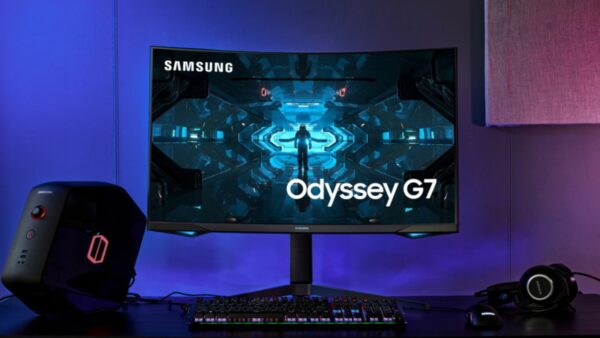 Is a curved monitor better for gaming in 2024? | ONE Esports