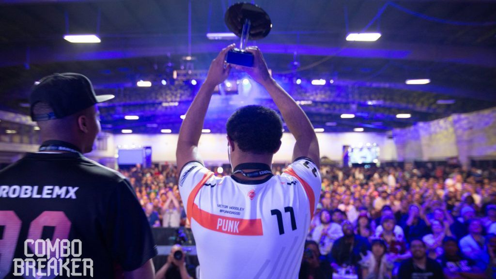 Watch Punk finish Combo Breaker in style with a huge corner juggle ...