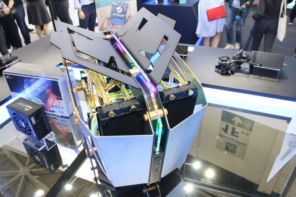 Meet the unique and crazy PC cases from the Computex 2019 showfloor ...
