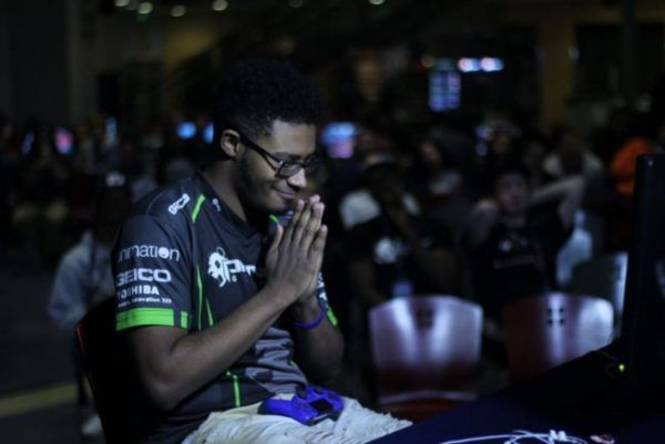 The GafroBox: The banned tech that made Daigo ditch his arcade stick ...