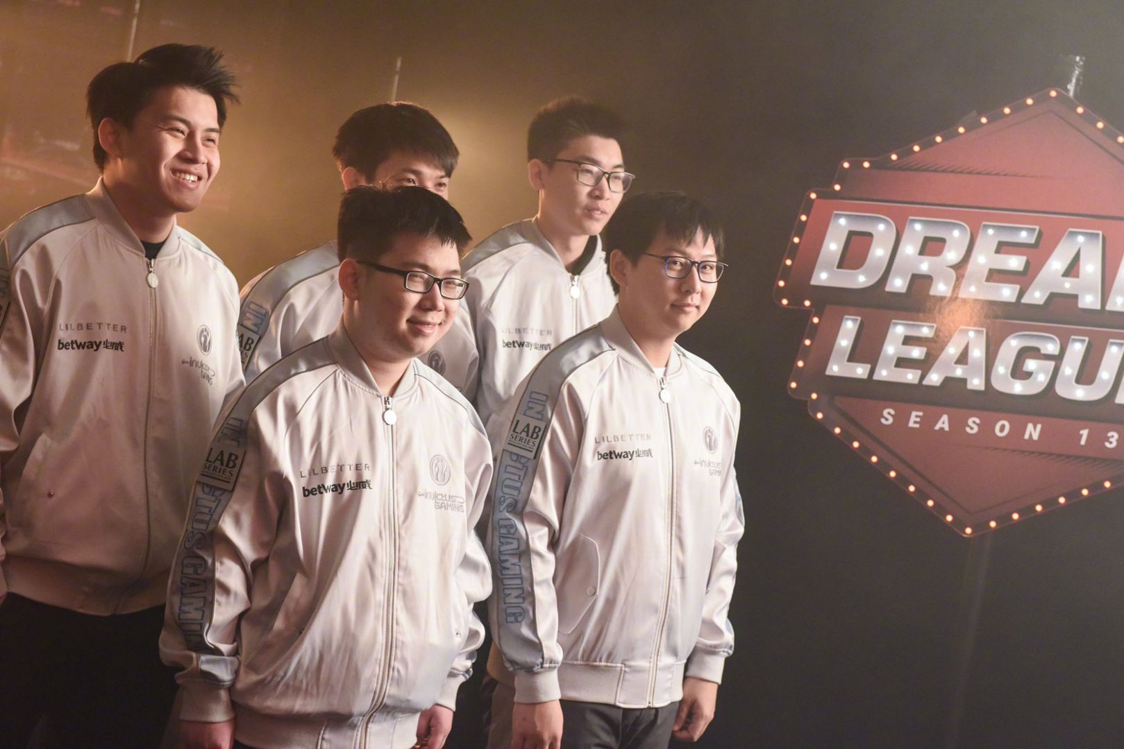 IG evolves the Naga Siren-Disruptor combo by adding a third hero at the ...