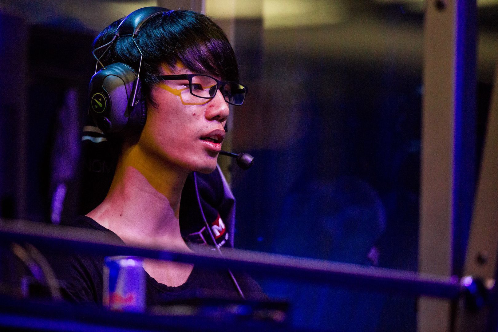 PSG.LGD acquire old eLeVeN on loan, move Chalice to carry | ONE Esports