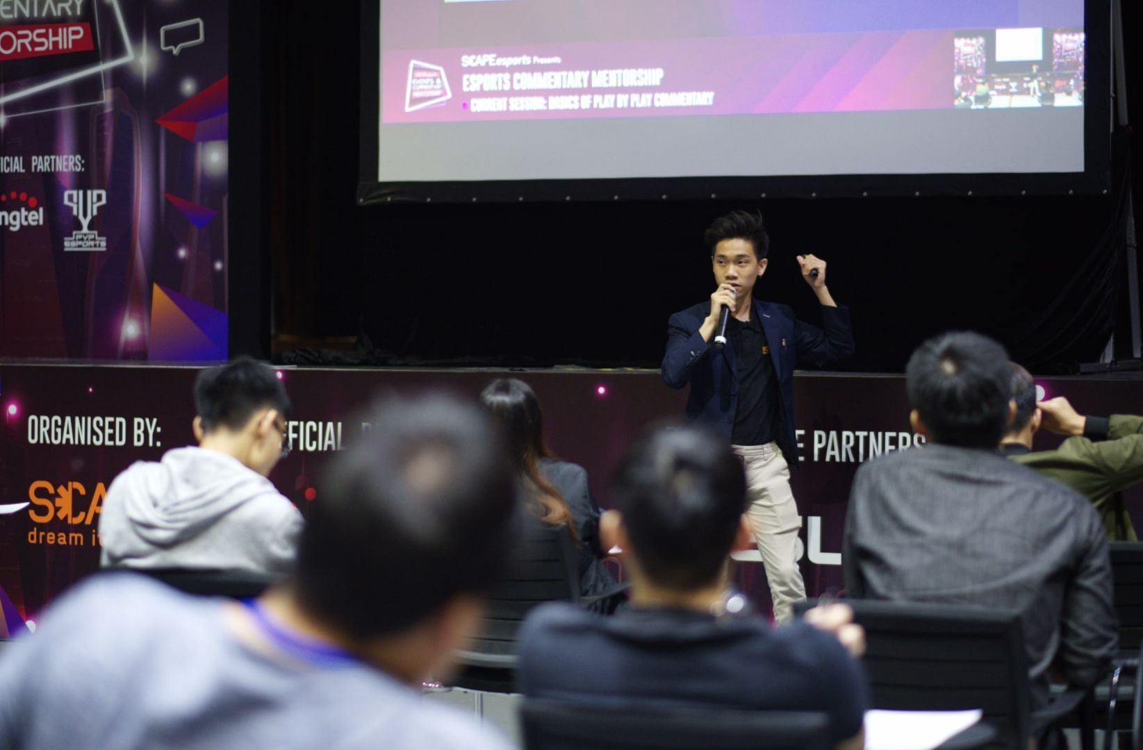 Here's what they teach you at *SCAPE's shoutcasting crash course | ONE ...