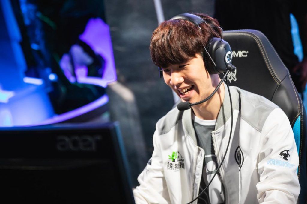 TheShy reveals why he has such a strong affinity for Rookie | ONE Esports