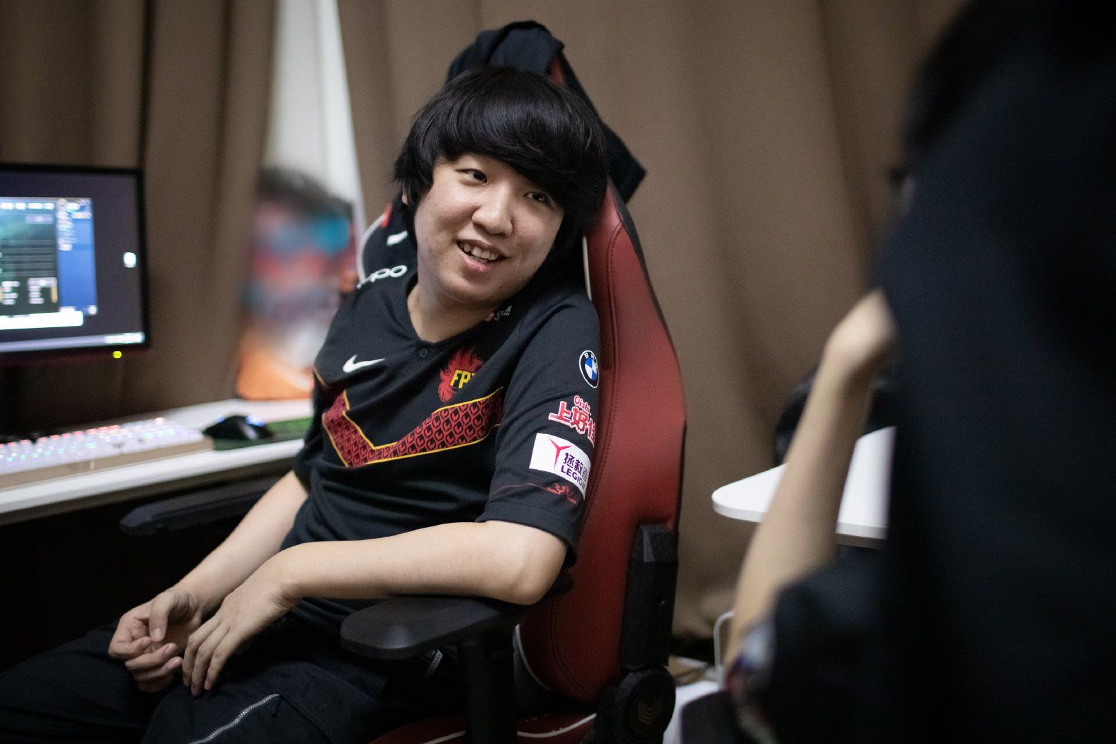 FunPlus Phoenix sweep Invictus Gaming, 3-0, to finish third in LPL ...