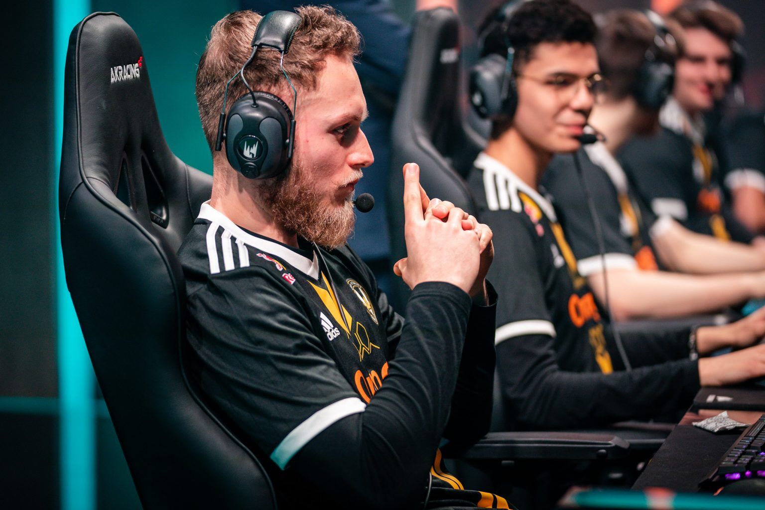 Team Vitality overhauls its LEC roster after a disappointing 2-16 ...