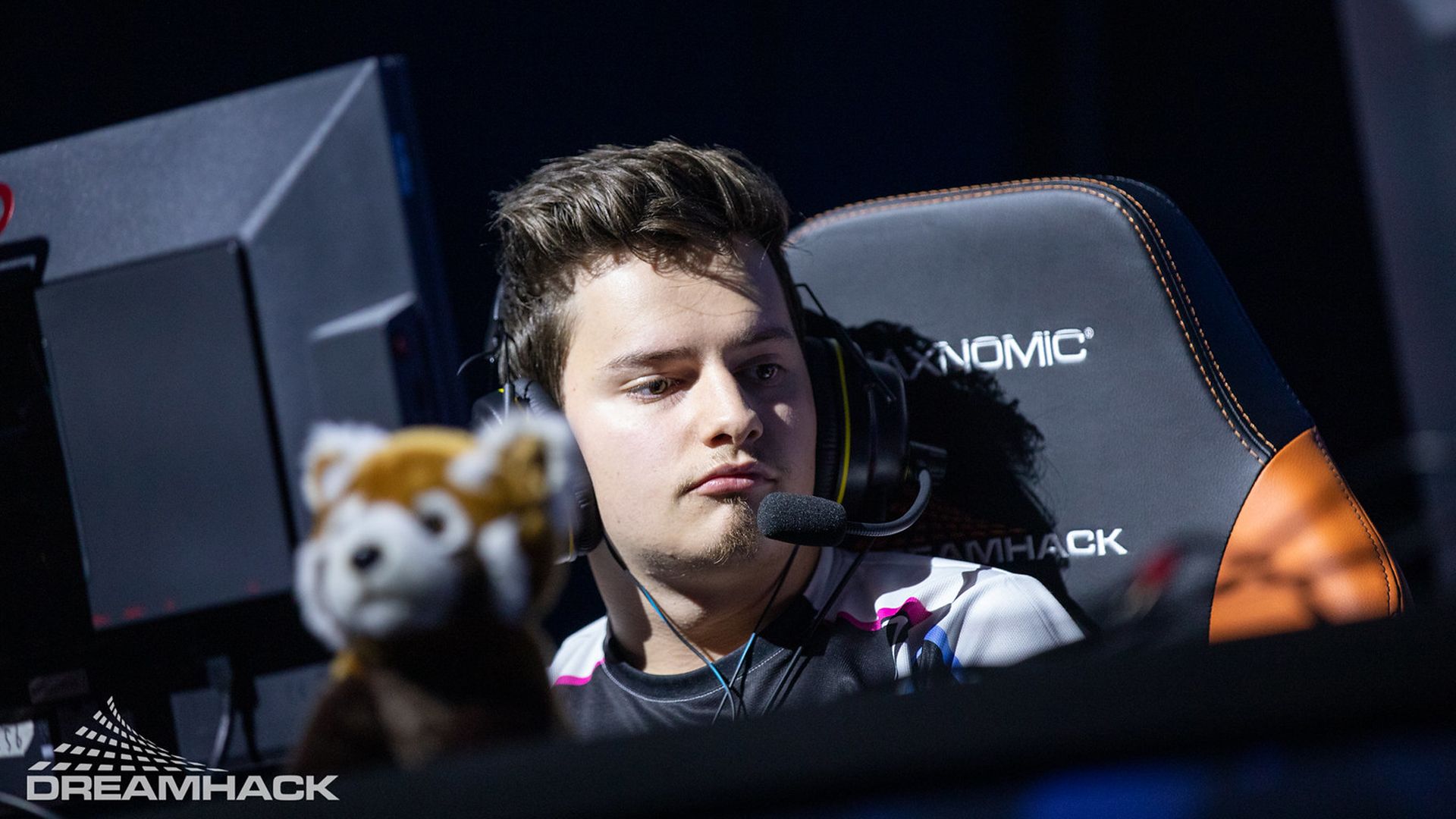 Top 5 plays from the Fnatic Valorant Open featuring Hype, Soulcas, and ...