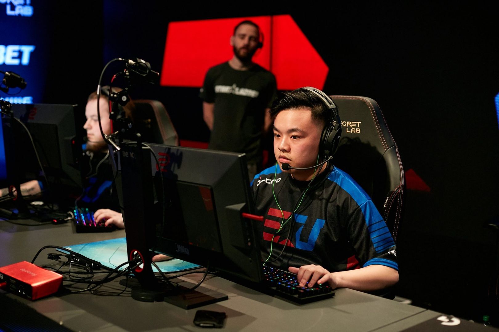 T1 releases food and crashies from its Valorant roster | ONE Esports