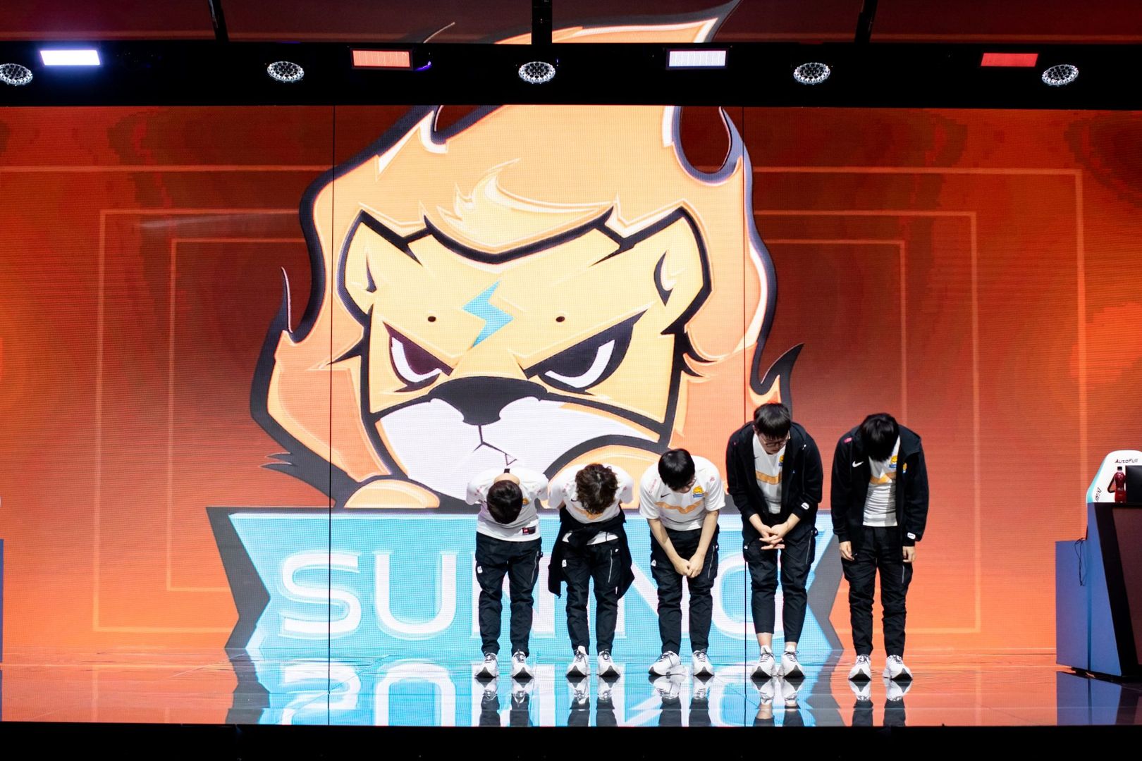 LPL Summer Week 1: Suning start strong | ONE Esports