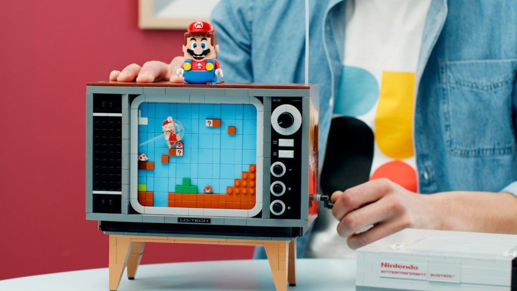 Lego is releasing a 2,646-piece replica NES console that 'plays' Super ...