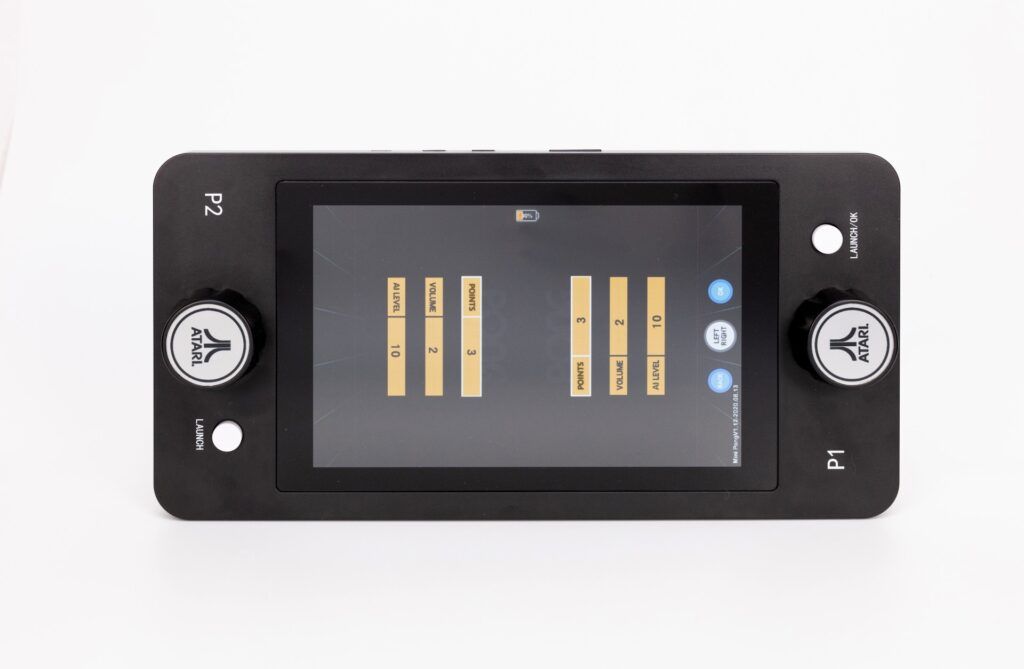 Atari brings Pong to the tabletop with this adorable mini-arcade ...