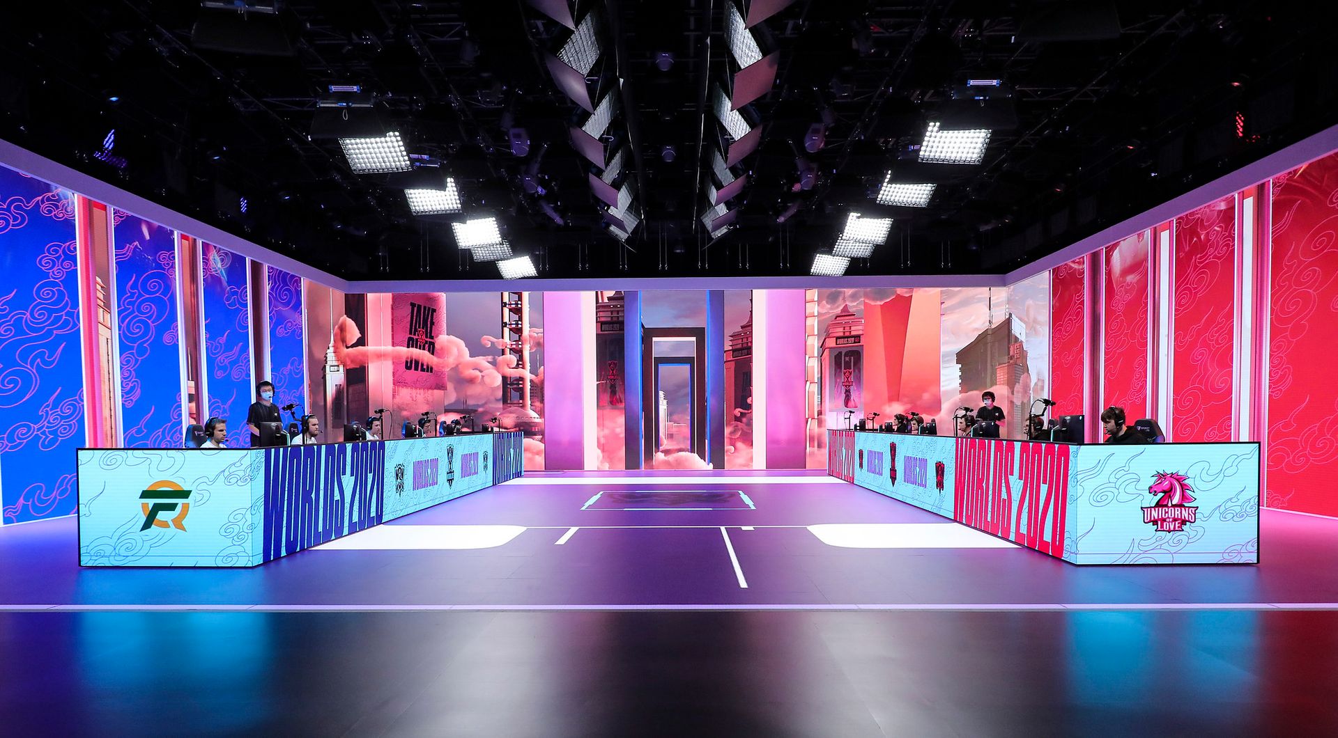 Illusion Broken: A closer look at how Riot used AR to turn an empty ...