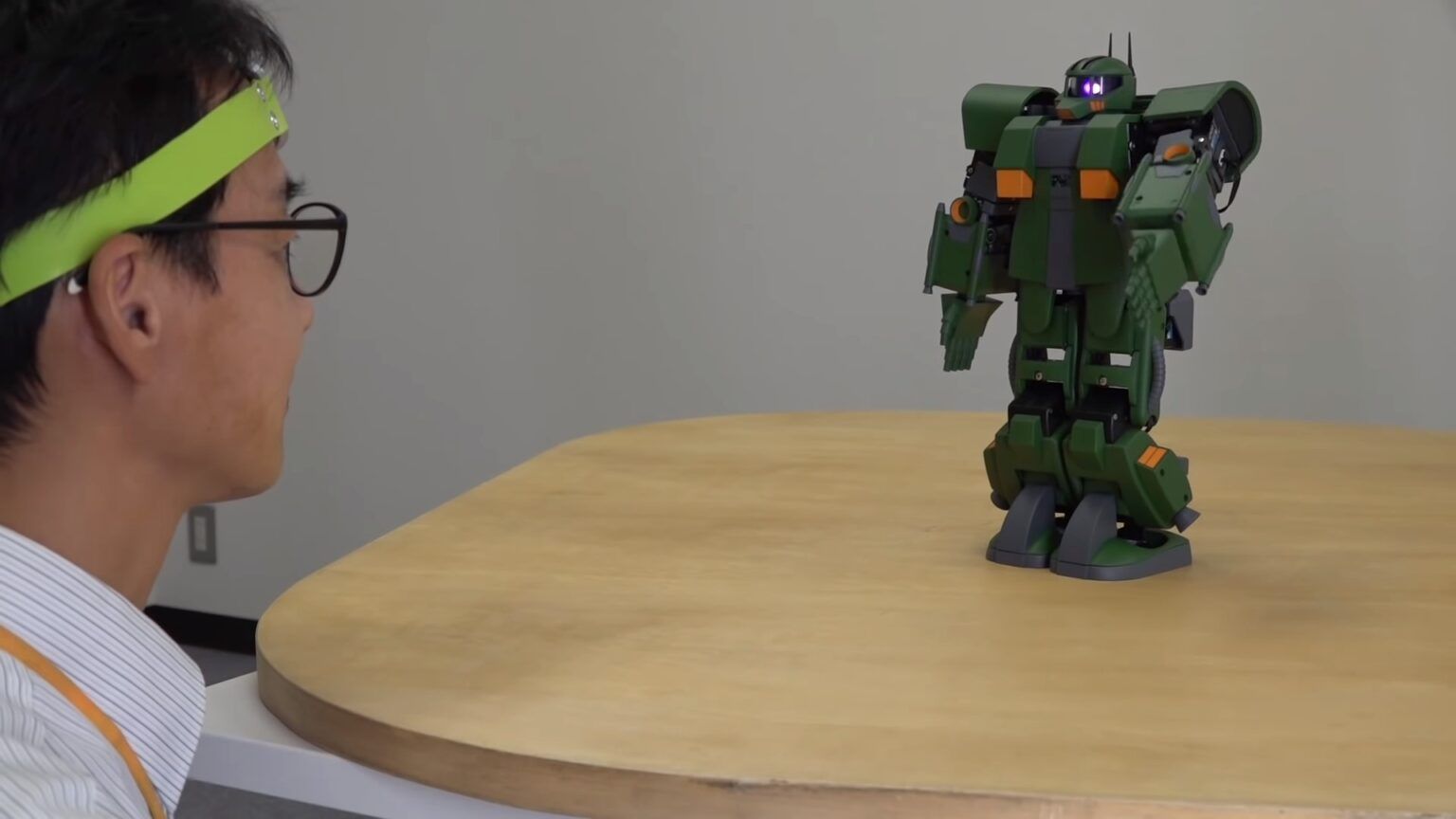 Japan has made Gundam models you can control with your mind | ONE Esports