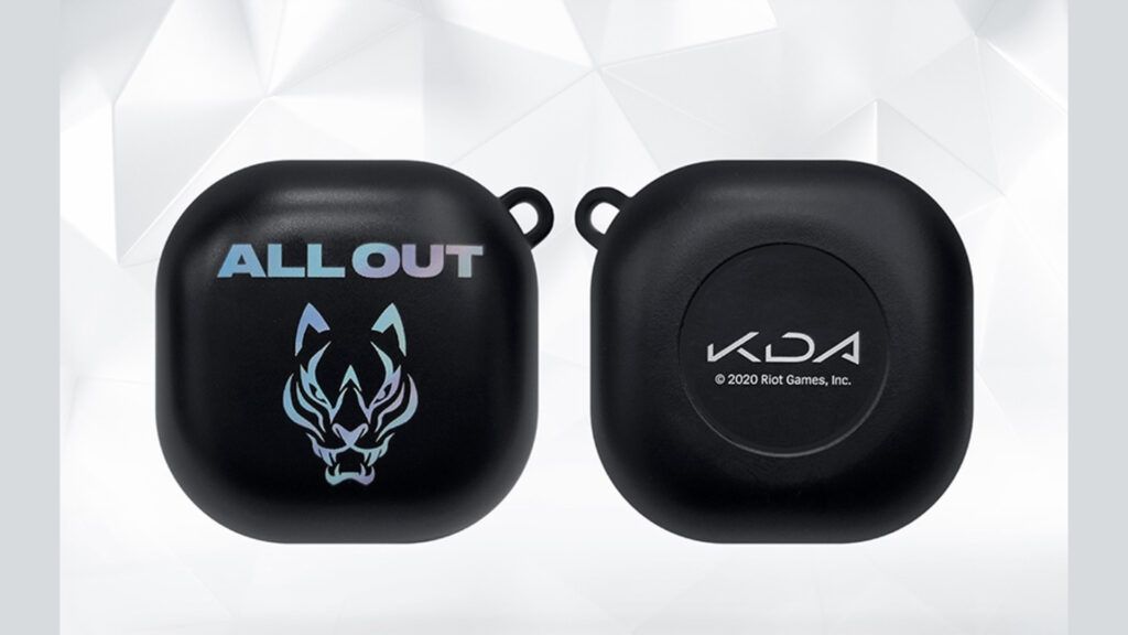 Show your true self with these K/DA All Out smartphone accessories ...