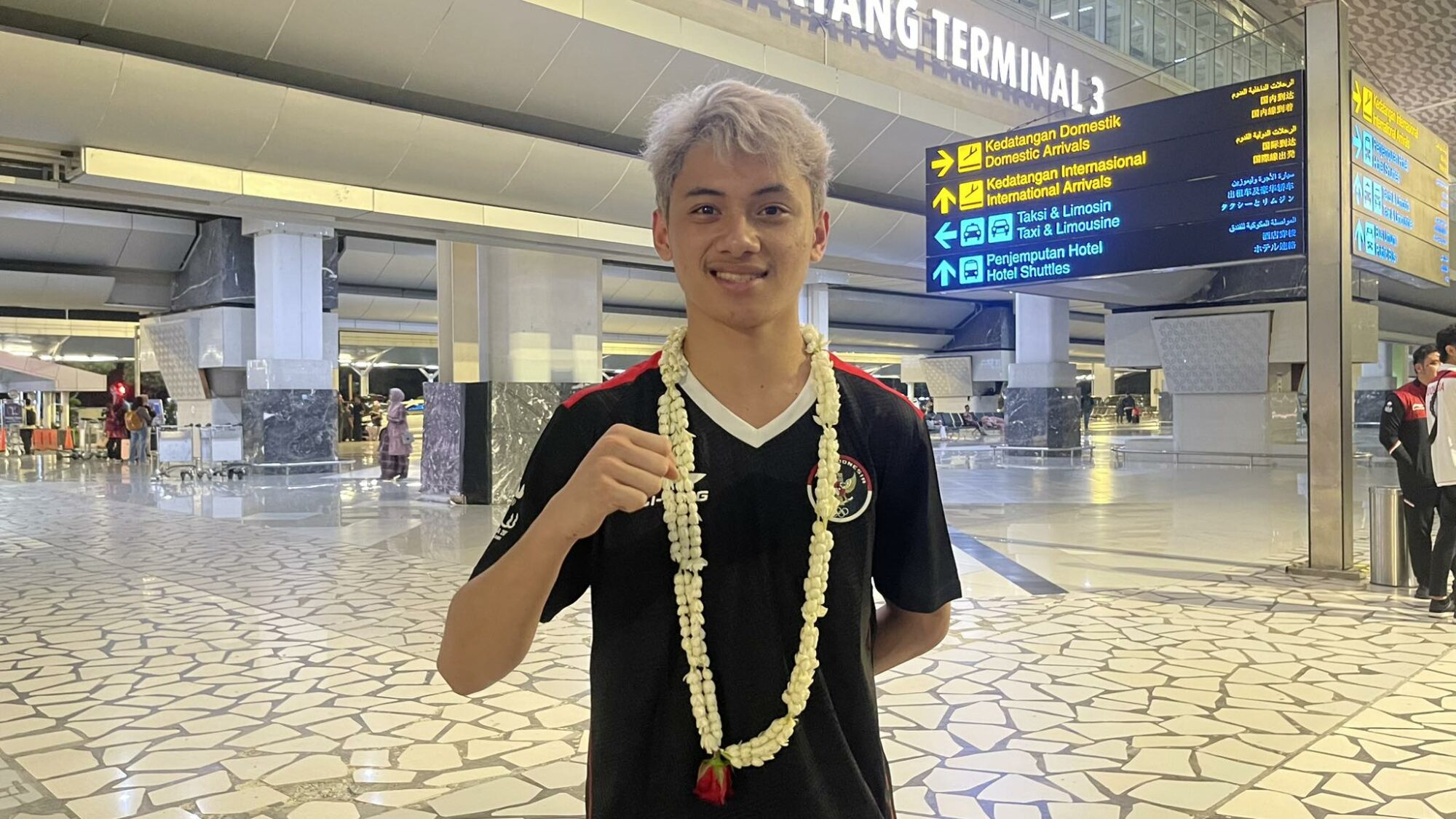 Ramai isu kondisi AE Rosemary, ini respons staf pelatih - ONE Esports ...