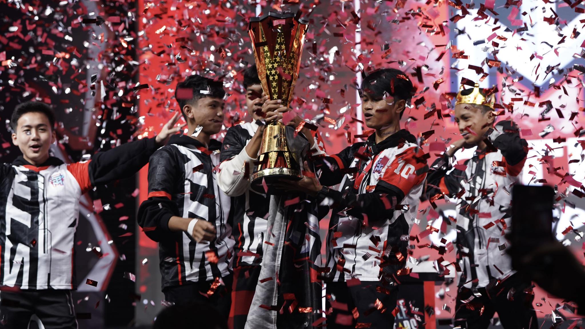 STM juara Battle of Stars Free Fire, Antiban dibuat tak berkutik! - ONE ...